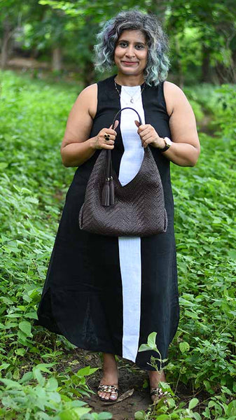 All Woven Twill Oak Medium Sunaina by Chiaroscuro